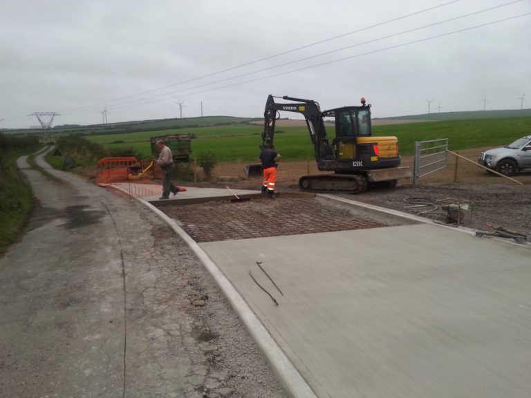 Groundworks contractor Anglesey - AE & AT Lewis
